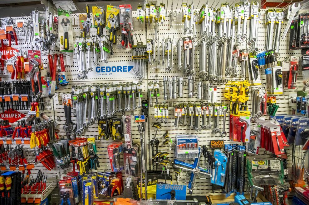 Specialist in ijzerwaren & huishoudartikelen - Sermant